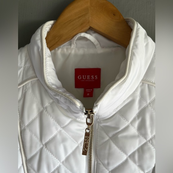 Guess | Jackets & Coats | Nwot Guess White Puffer Jacket | Poshmark